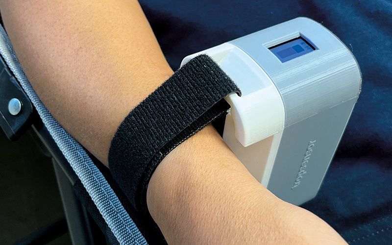 Bracelet sensor assesses troponin levels | Biomedical Scientist
